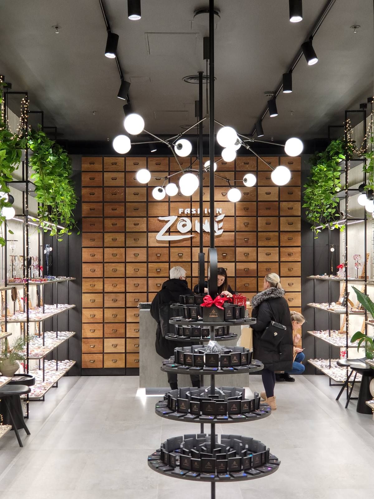 PVC ir kiliminės dangos klojimas | Daviska